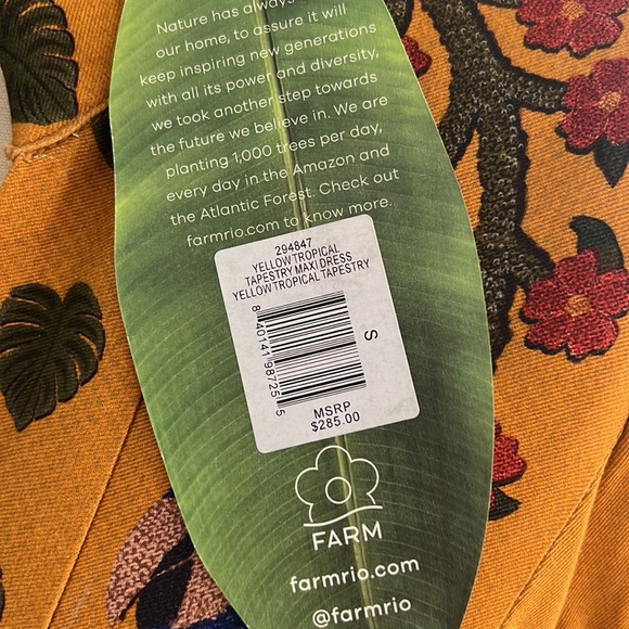 FARM Rio | Dresses | Farm Rio Tropical Tapestry Maxi Dress Parrot Print ...